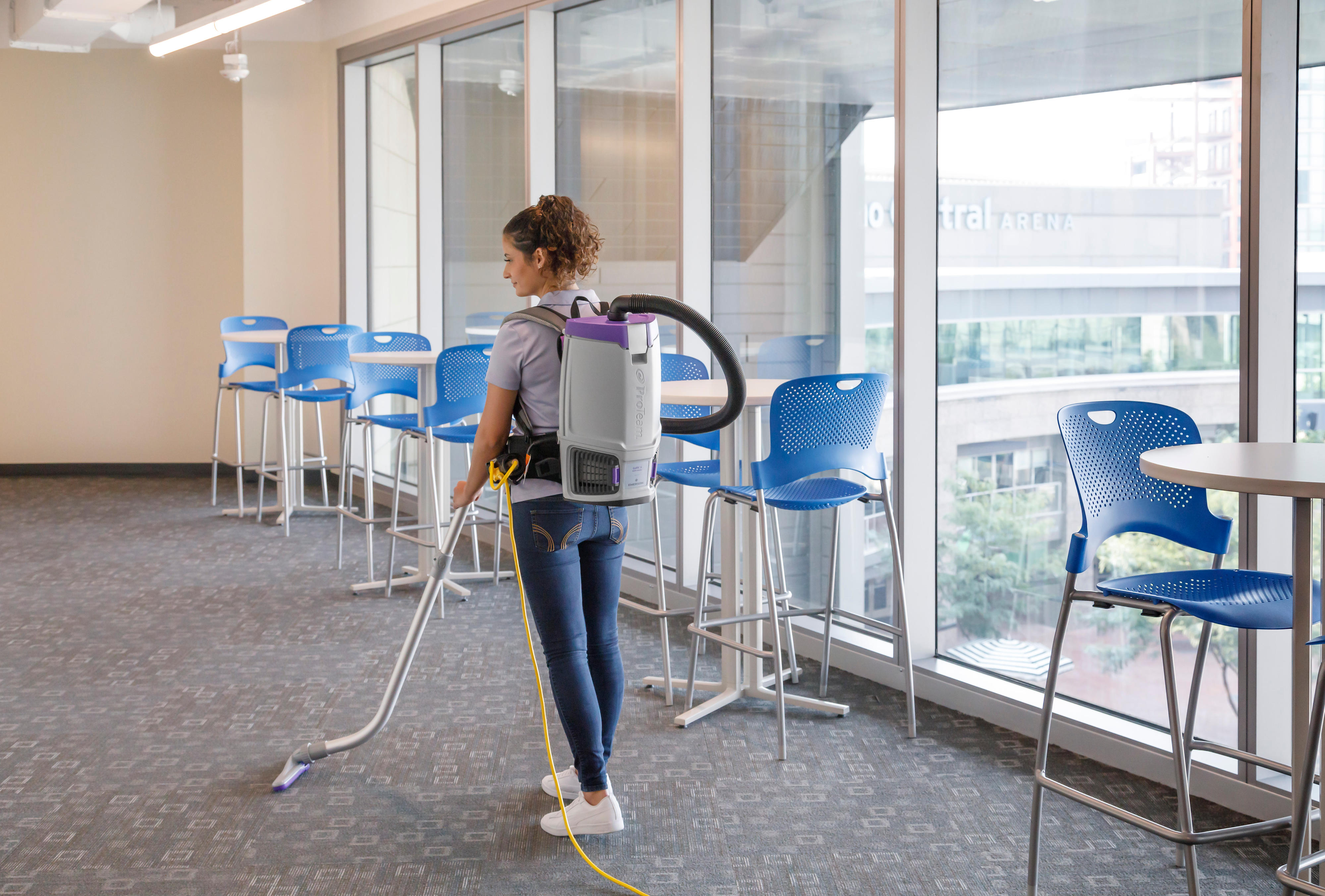 Protip-The-Benefits-Of-Backpack-Vacuumin